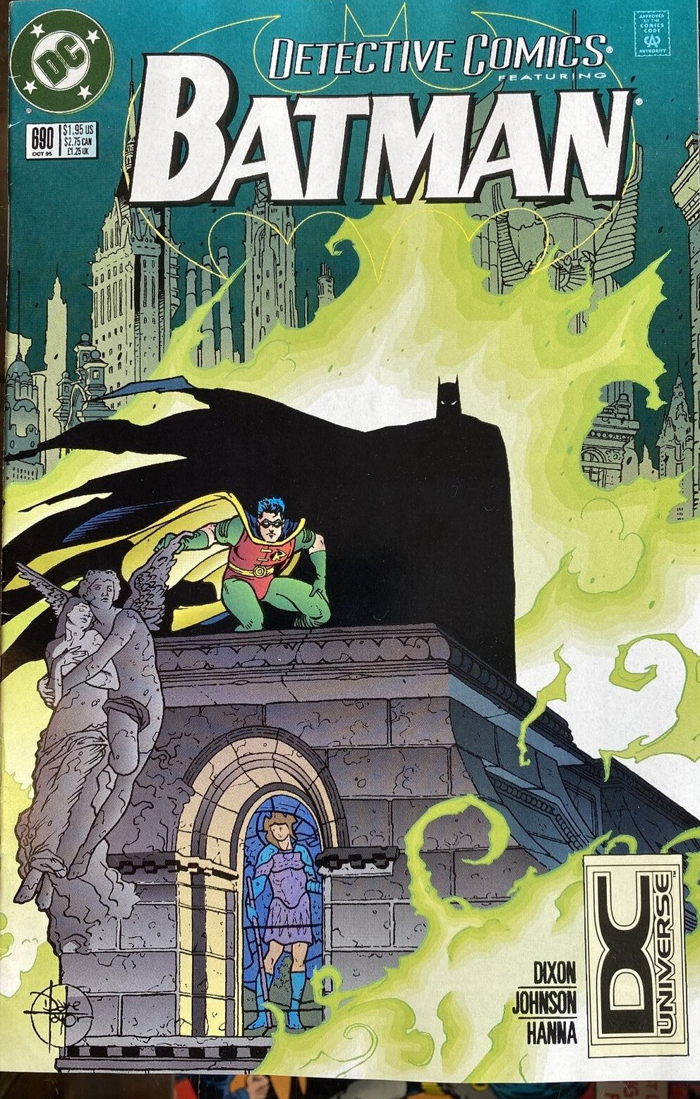 Detective Comics #690 DC Universe Logo Variant – The Hall of Comics